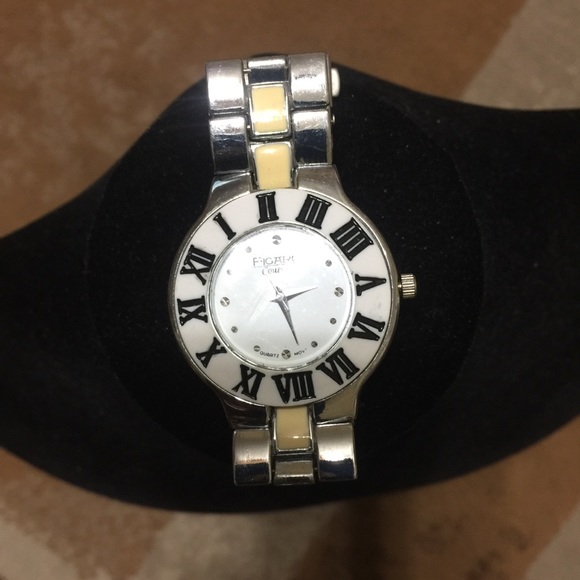 figaro Couture | Accessories | Authentic Figaro 50 Wrist Watch | Poshmark